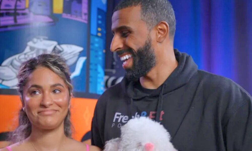 Manosphere Figure Releases Deleted Clip Amid Netflix Documentary ...